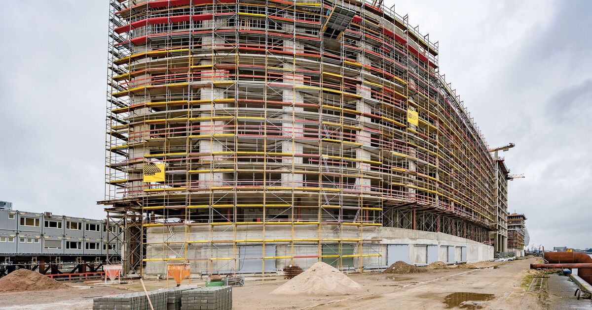 10.000 Quadratmeter SUPER am Strandkai Hamburg