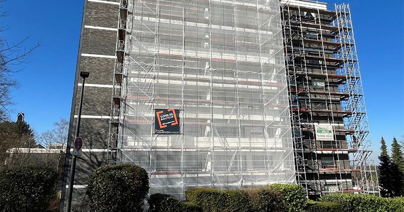 SUPER-RS modular facade scaffold in practical use